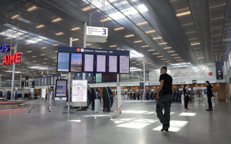 Orly Terminal 3 - AEROPORT ORLY (Paris Orly)